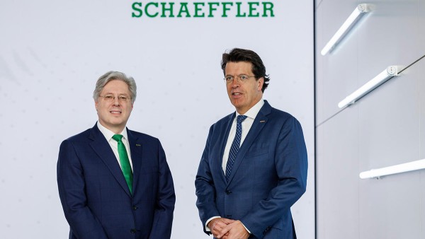 Aktionäre der Schaeffler AG stimmen für Umwandlung der Vorzugsaktien ...