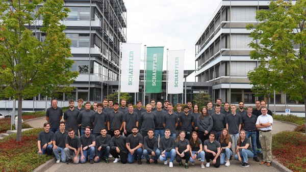 Neue Auszubildende starten an den Schaeffler-Standorten Bühl und Lahr ...
